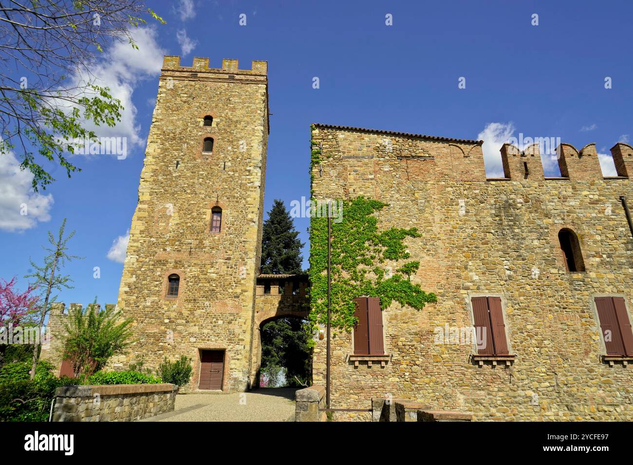 Medieval Castle of Rocchetta di Castellarano, historical and ...