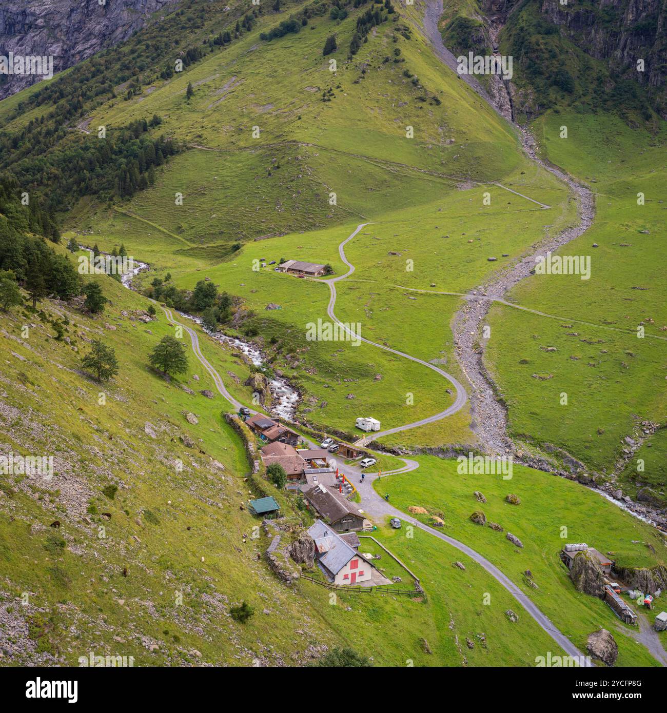 Bed birds eye view hi-res stock photography and images - Alamy
