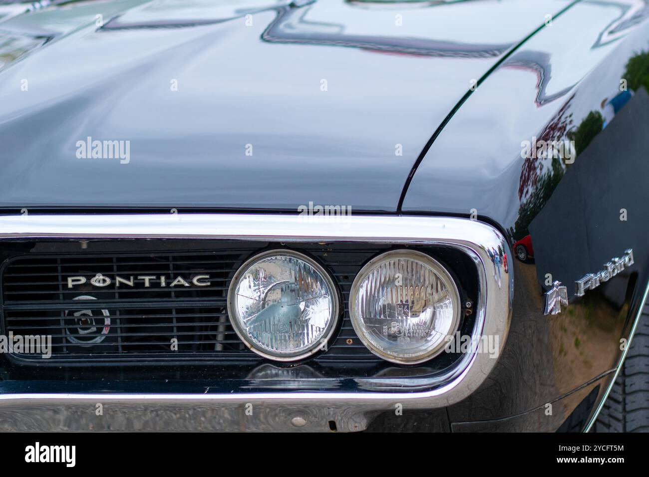 Automotiveart hi-res stock photography and images - Alamy