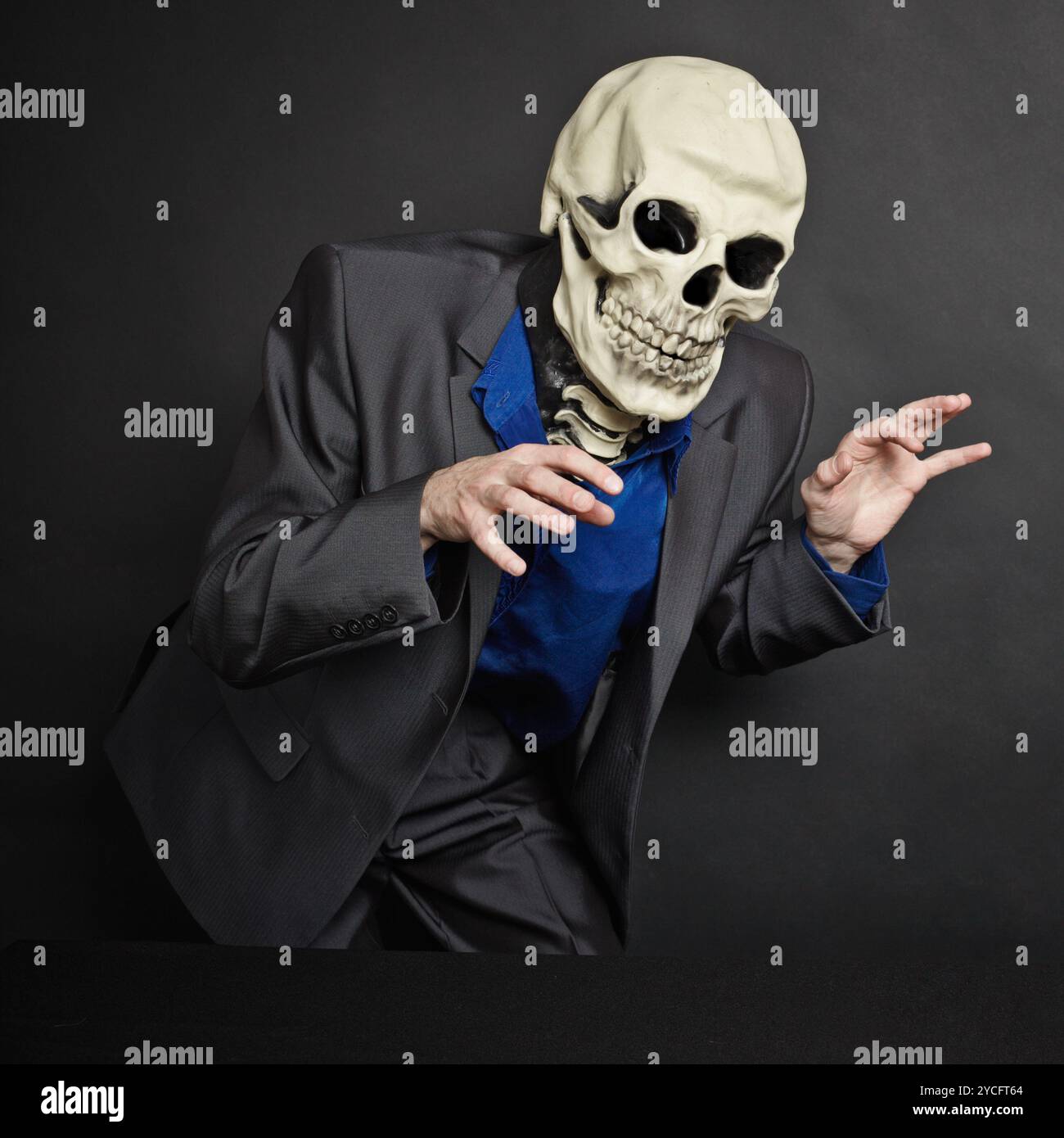 Terrifying person in mask hi-res stock photography and images - Alamy