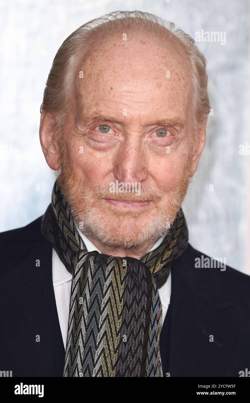 Charles Dance bei der Premiere der Miniserie The Day of the Jackal in ...