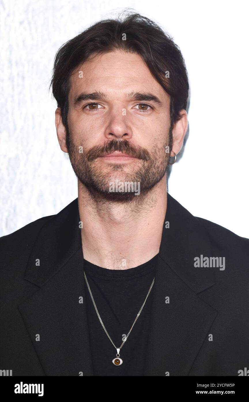 Jon Arias bei der Premiere der Miniserie The Day of the Jackal in der ...