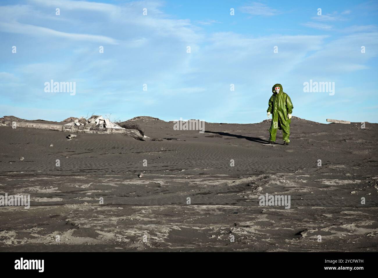 Human like alien hi-res stock photography and images - Alamy