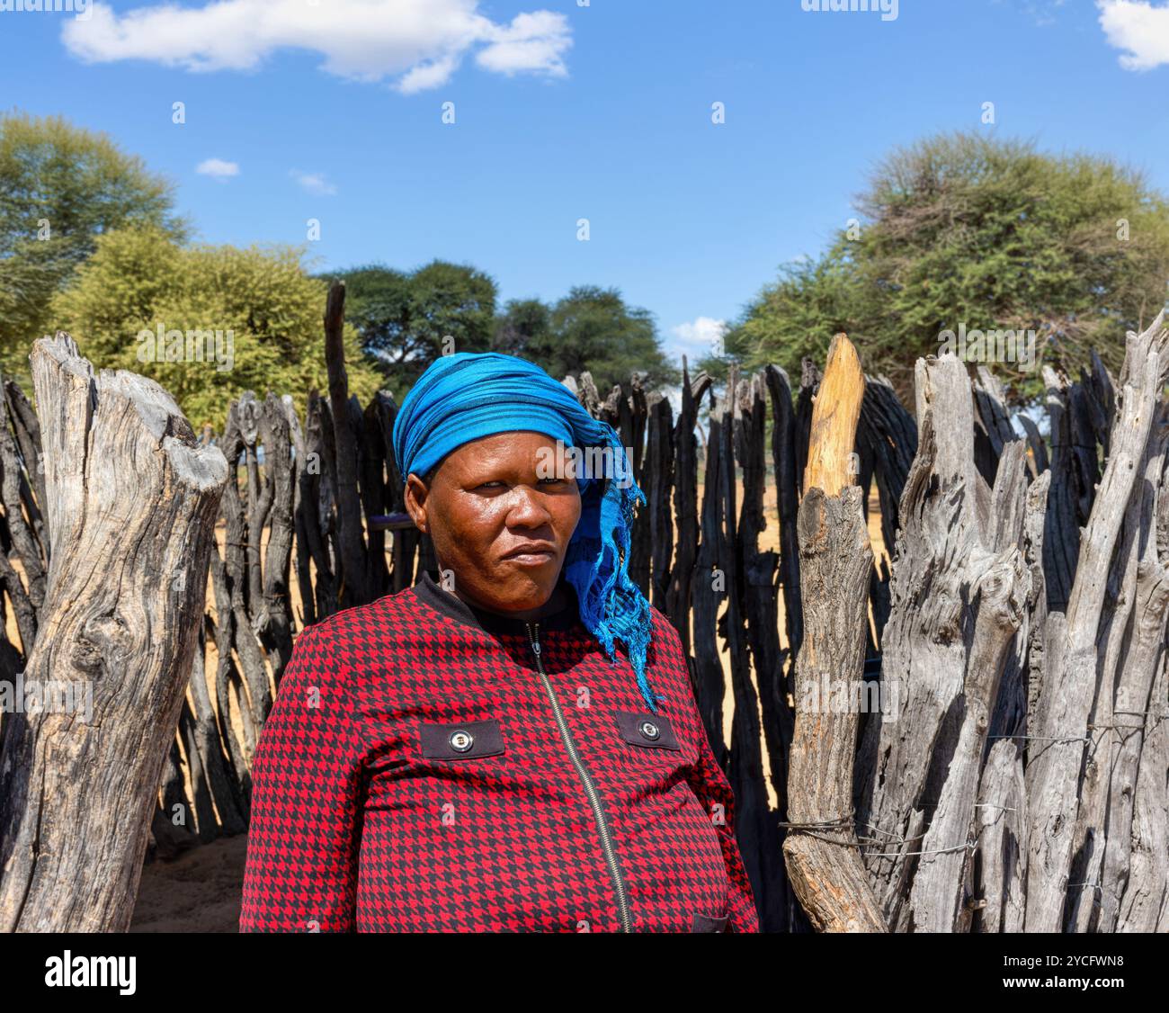 African village fence hi-res stock photography and images - Alamy