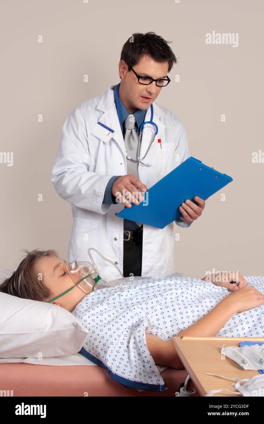 Doctor with Patient Stock Photo - Alamy