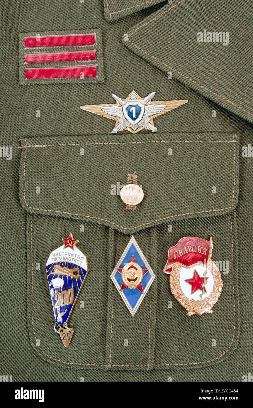 Russian military badges on green uniform Stock Photo - Alamy