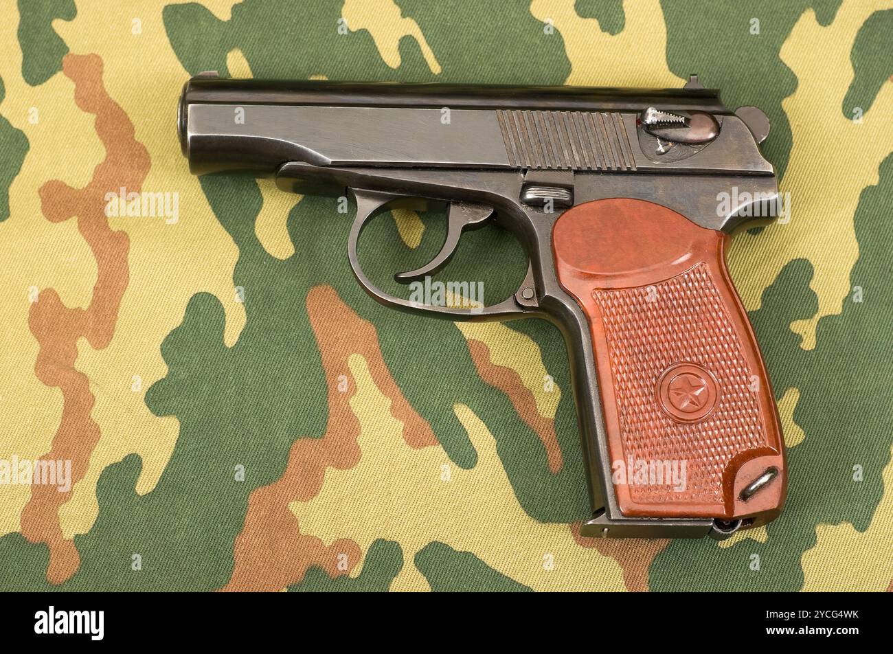 Russian 9mm handgun Stock Photo - Alamy
