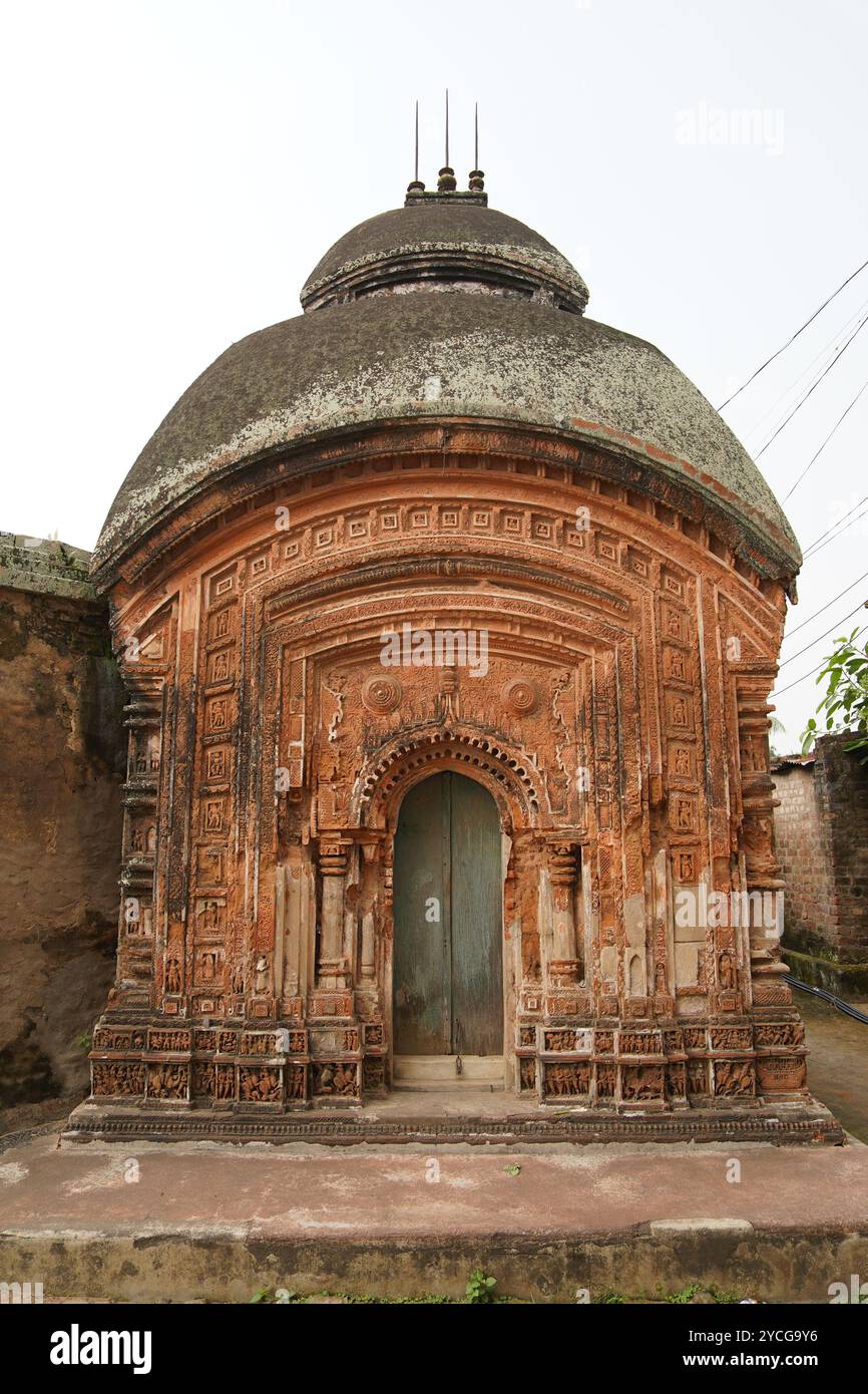 Aatchala Shiva temple of the Jora Mandir. Baidyapur. East Burdwan, West ...