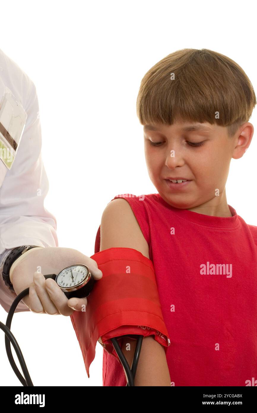 Doctor taking blood pressure Stock Photo - Alamy
