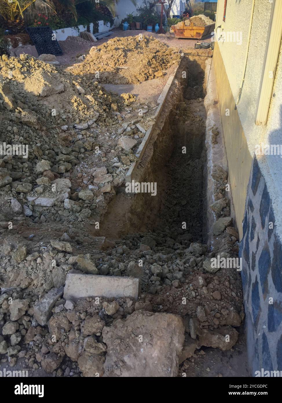 Trench repairs hi-res stock photography and images - Alamy