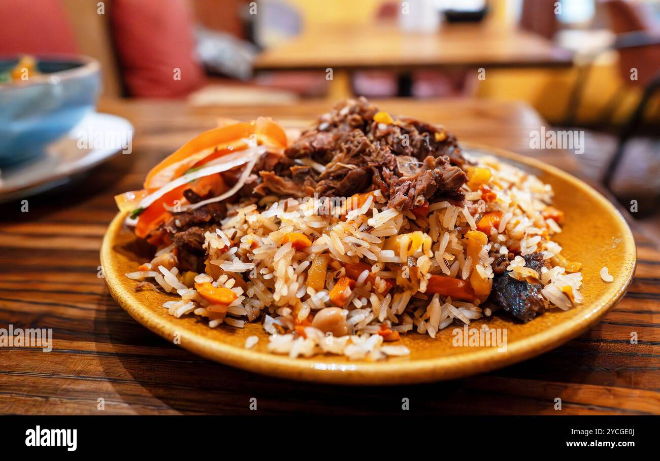 Uzbek traditional plov beef hi-res stock photography and images - Alamy