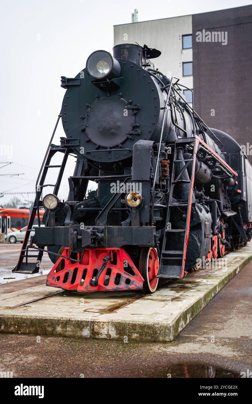 Soviet old steam locomotive class L Stock Photo - Alamy