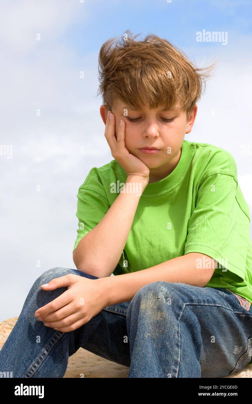 Feeling shy hi-res stock photography and images - Alamy