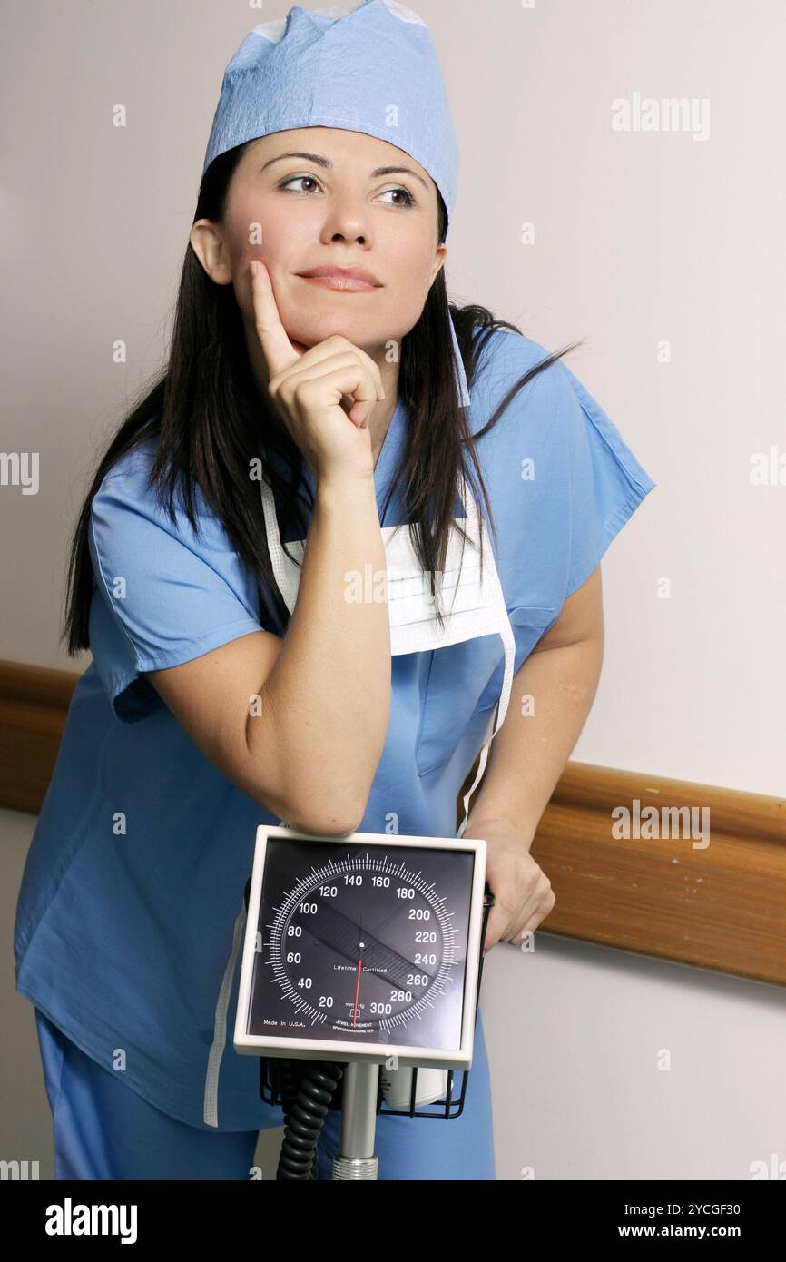 Nurse nurses female nursing hi-res stock photography and images - Alamy