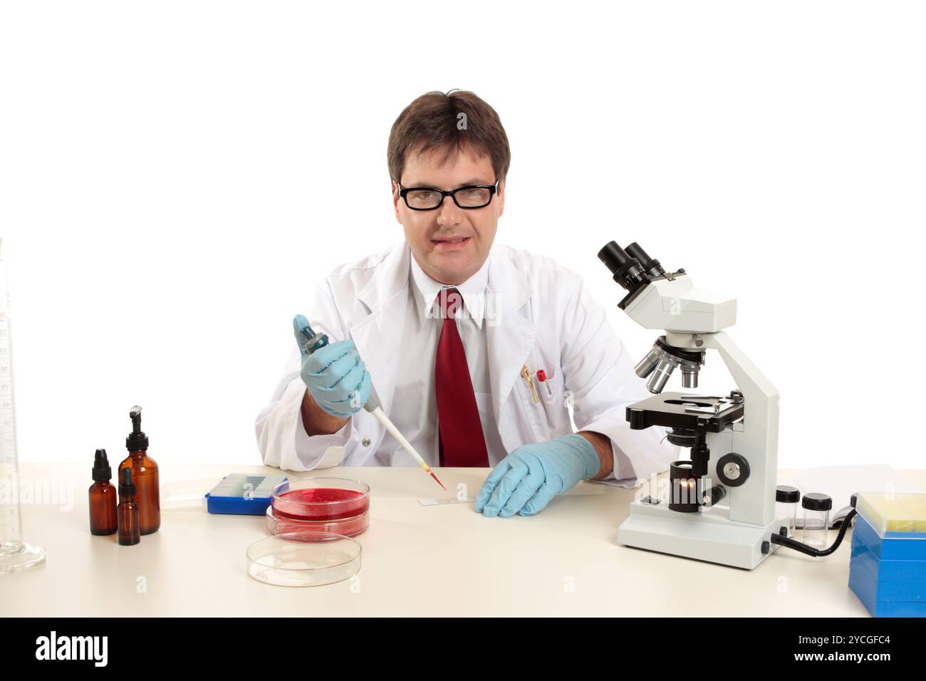 Microscope slides scientist hi-res stock photography and images - Alamy