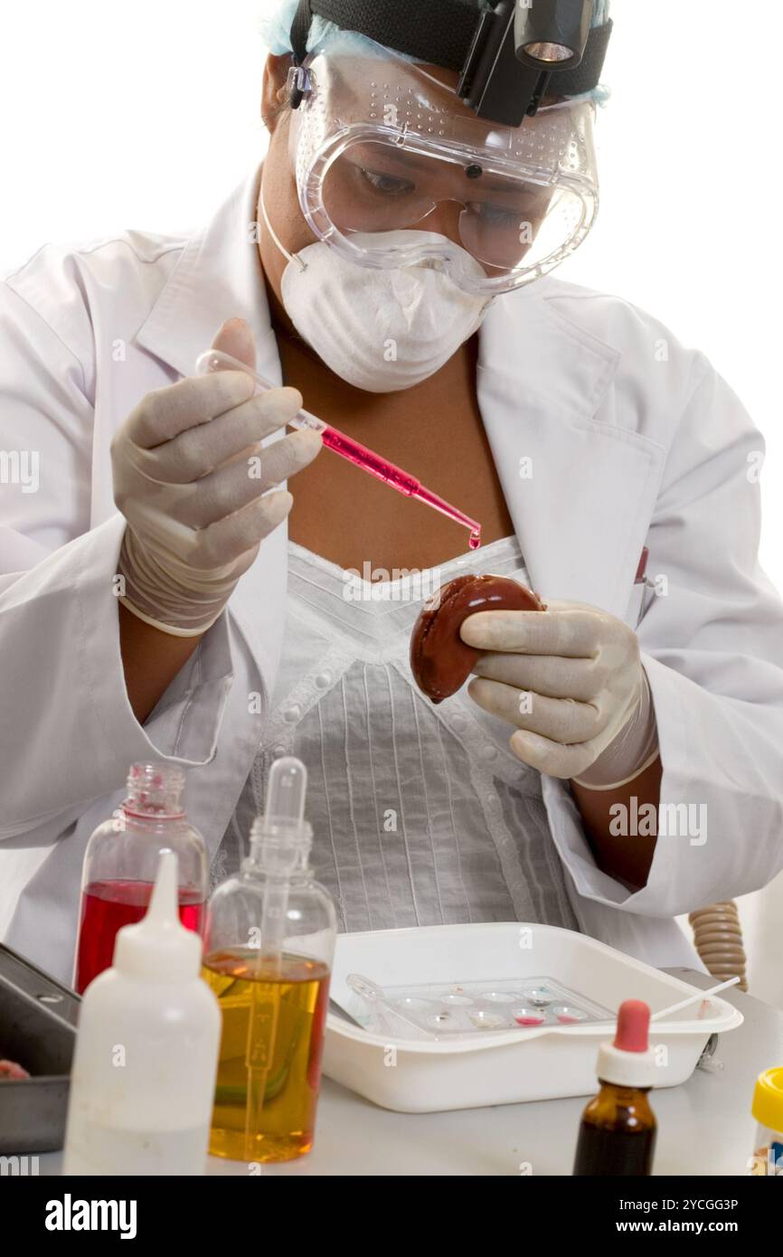 Medical scientist at work Stock Photo - Alamy