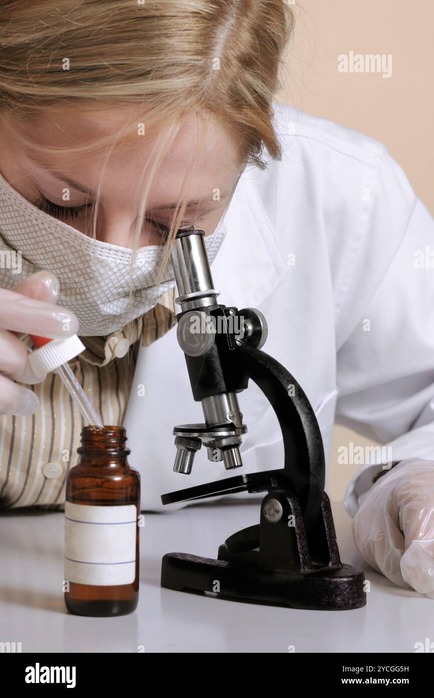 Laboratory information hi-res stock photography and images - Alamy