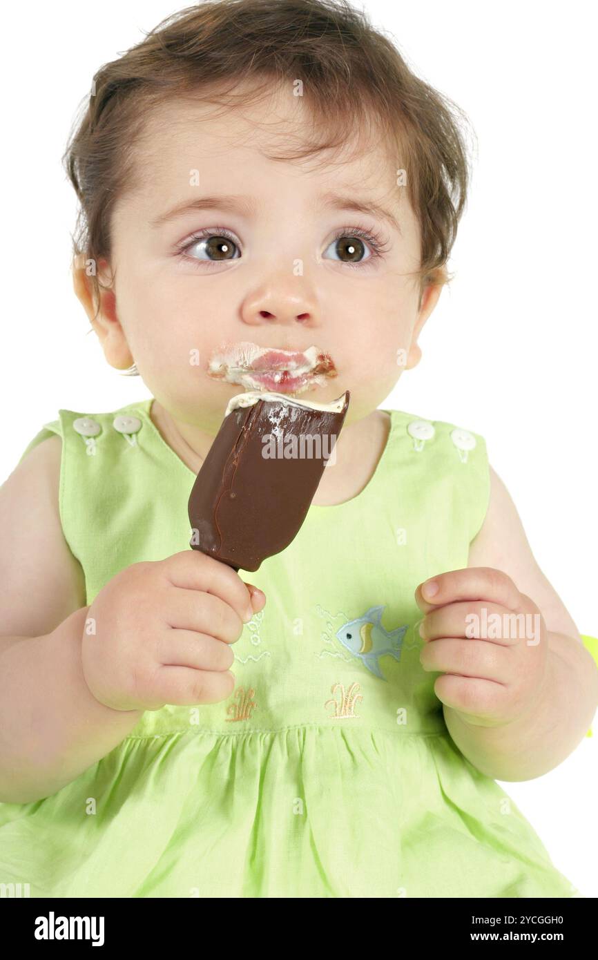 Pretty baby girl kid eating hi-res stock photography and images - Alamy