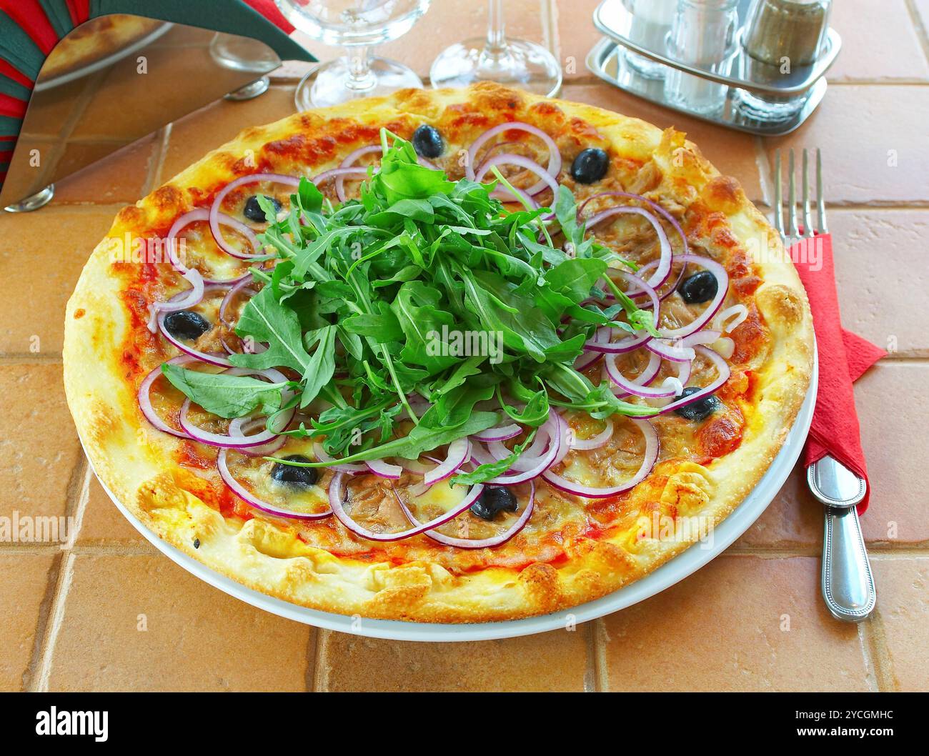 Cafe pizza hi-res stock photography and images - Alamy