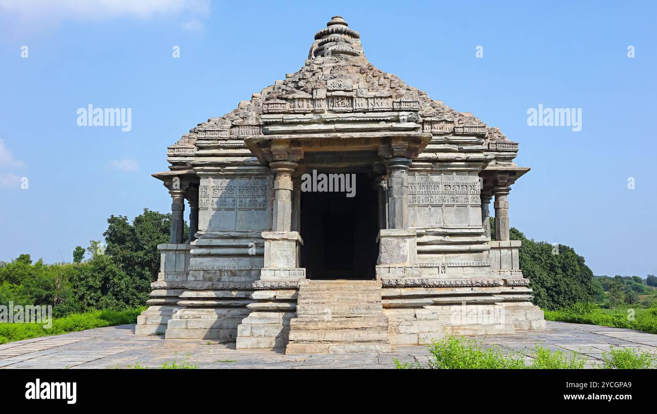Front view of the Shiva Temple, a late 11th-century Paramara Dynasty ...