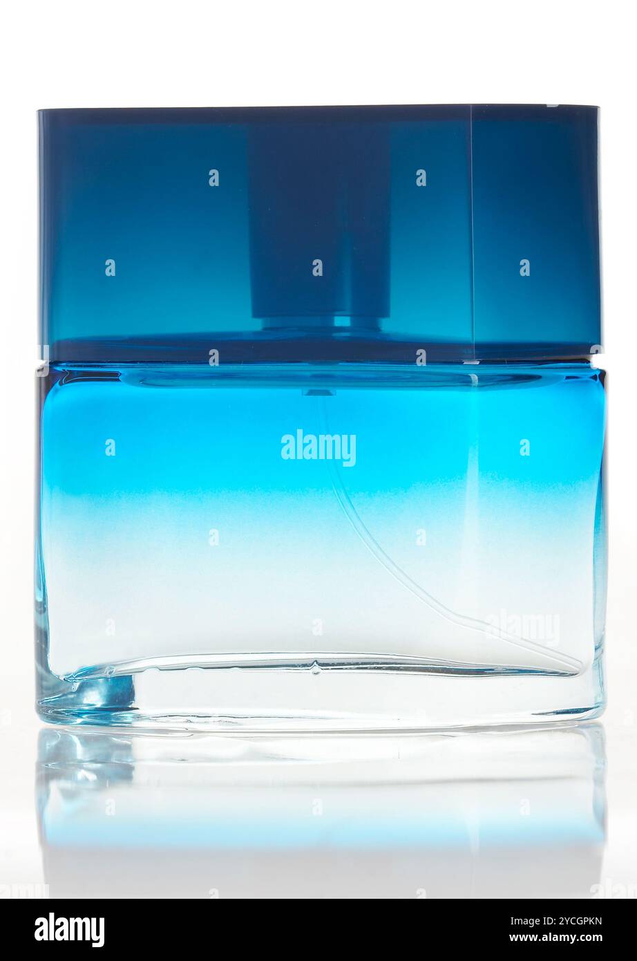 Perfume packaging hi-res stock photography and images - Alamy