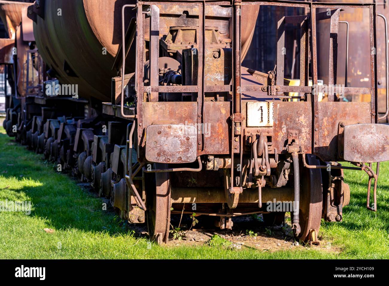 Green wagons hi-res stock photography and images - Alamy
