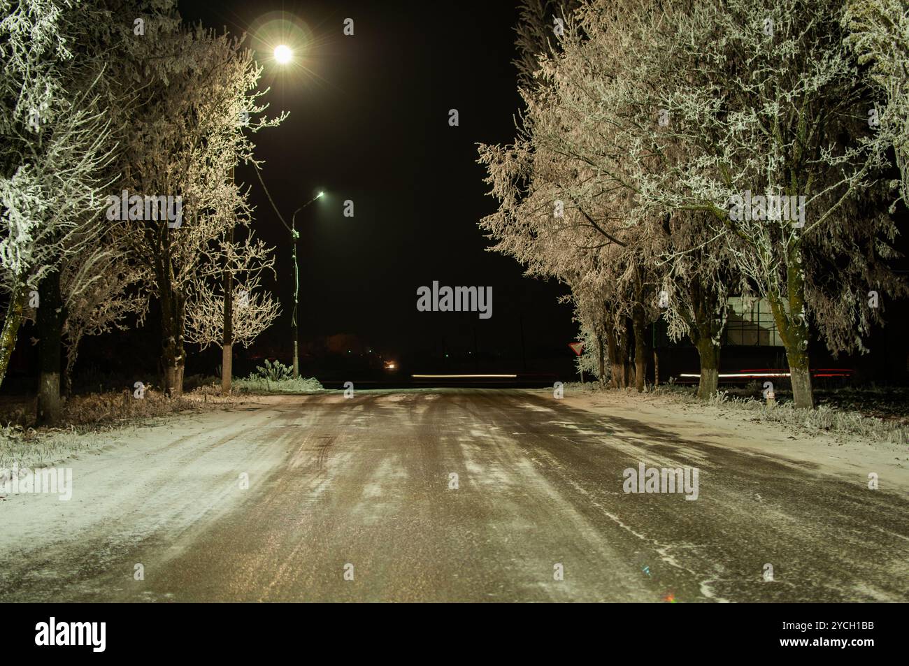 Serene nightscape hi-res stock photography and images - Alamy