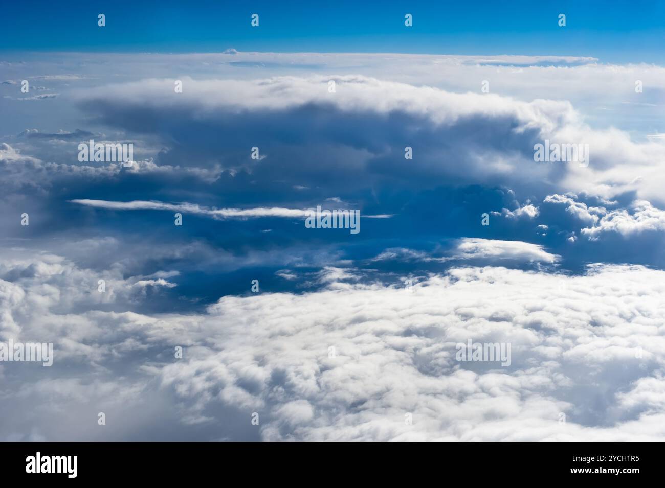 High view of the sky hi-res stock photography and images - Alamy
