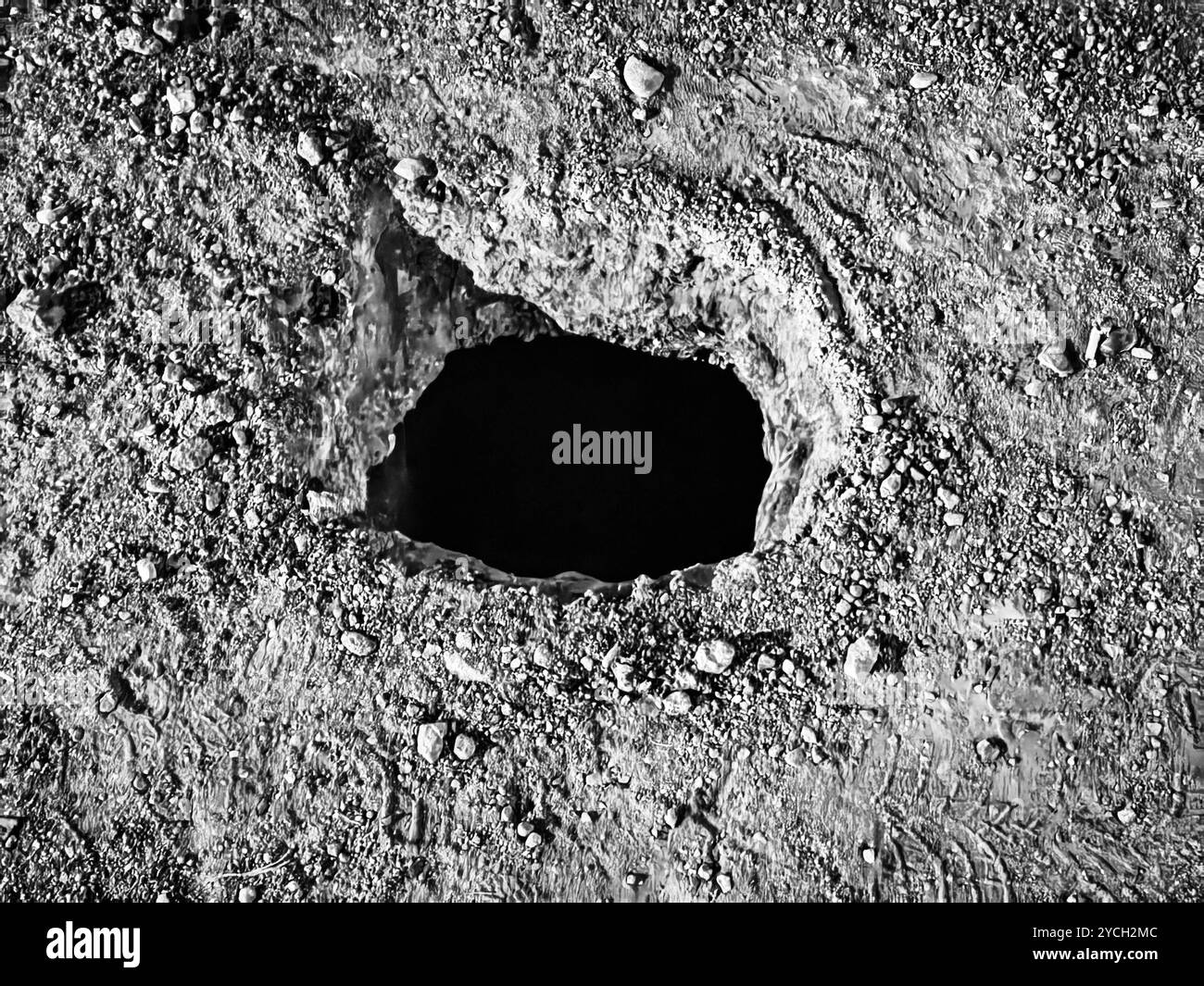 Hole ground soil earth Black and White Stock Photos & Images - Alamy