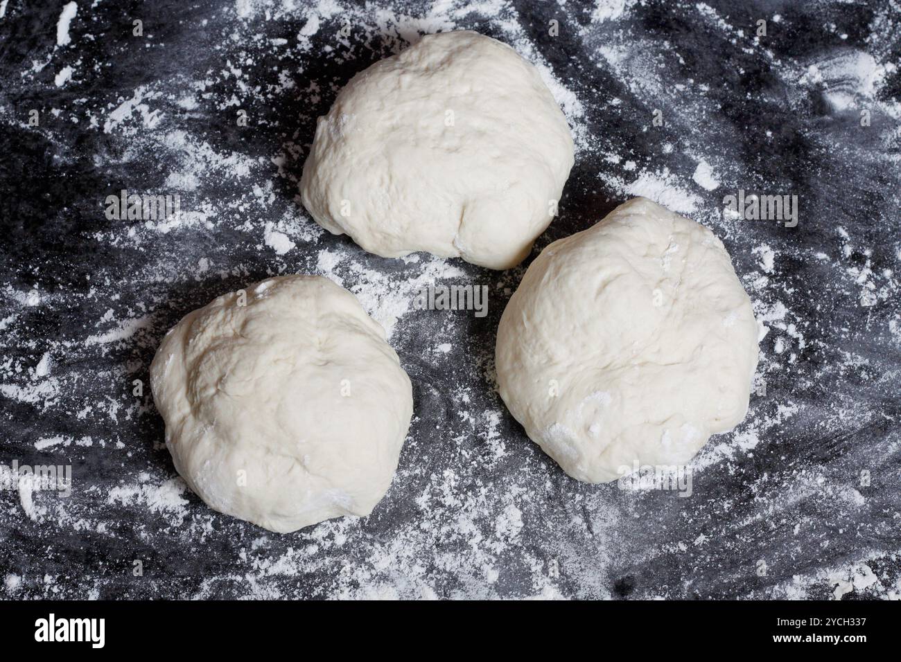Bread kneaded dough white hi-res stock photography and images - Alamy