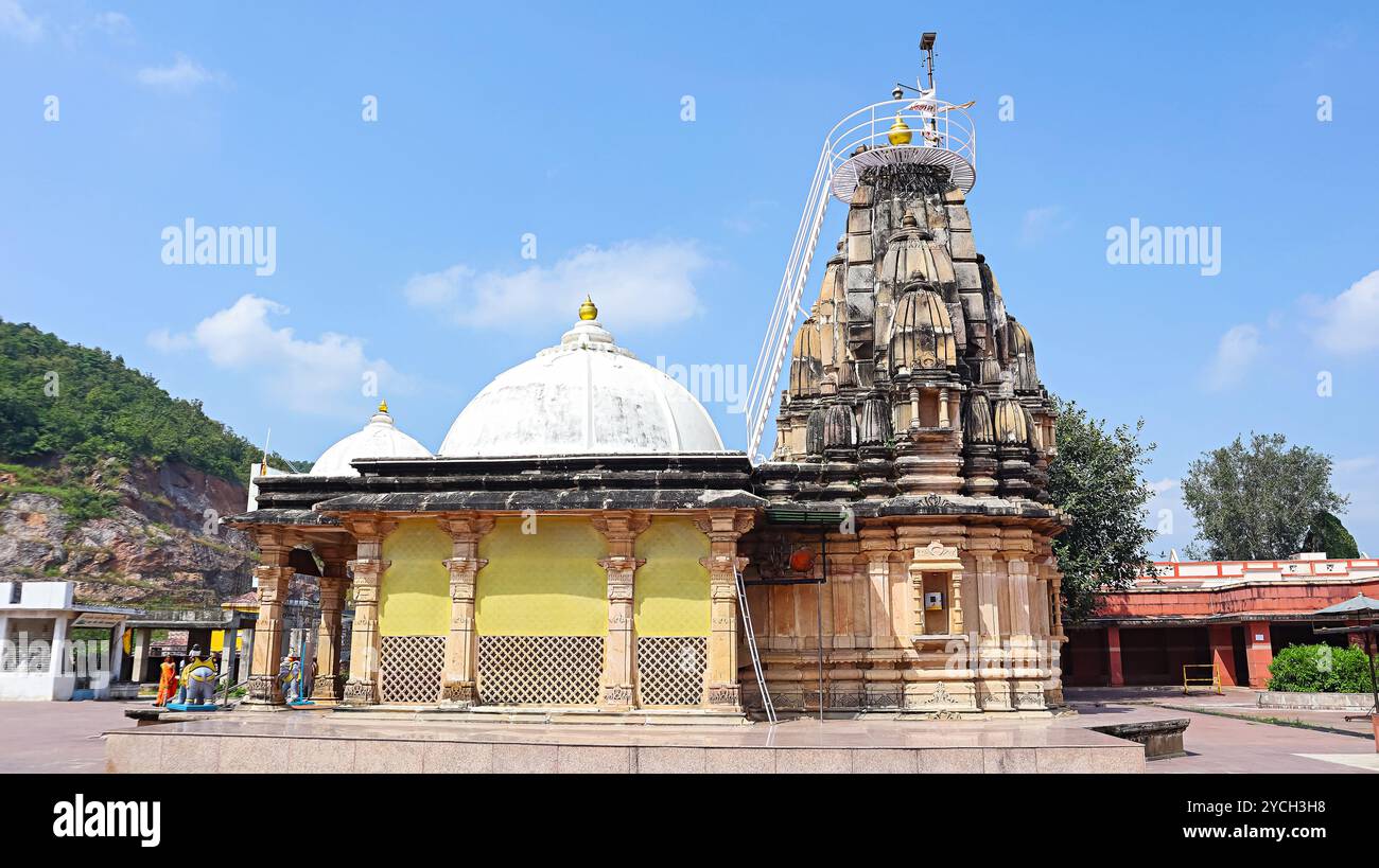 Side view of Trilokinath Vishnu Temple near Shamlaji Vishnu Temple ...