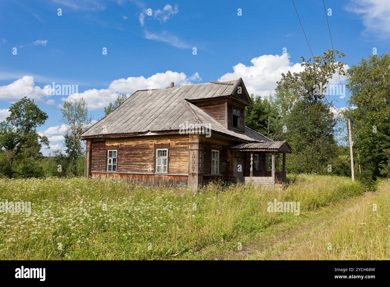 Russian villa hi-res stock photography and images - Alamy