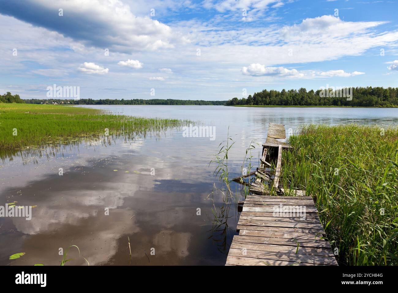 Peaceful natural scenery hi-res stock photography and images - Alamy