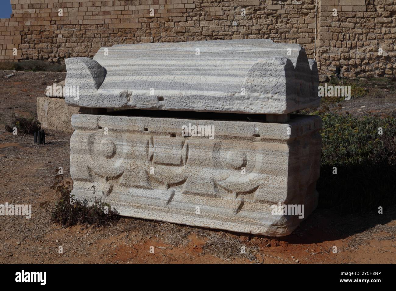 Sarcophagus made of stone hi-res stock photography and images - Alamy