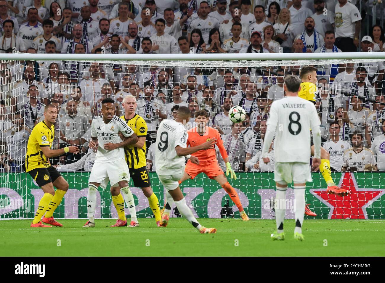 Kylian mbappé real madrid hi-res stock photography and images - Alamy