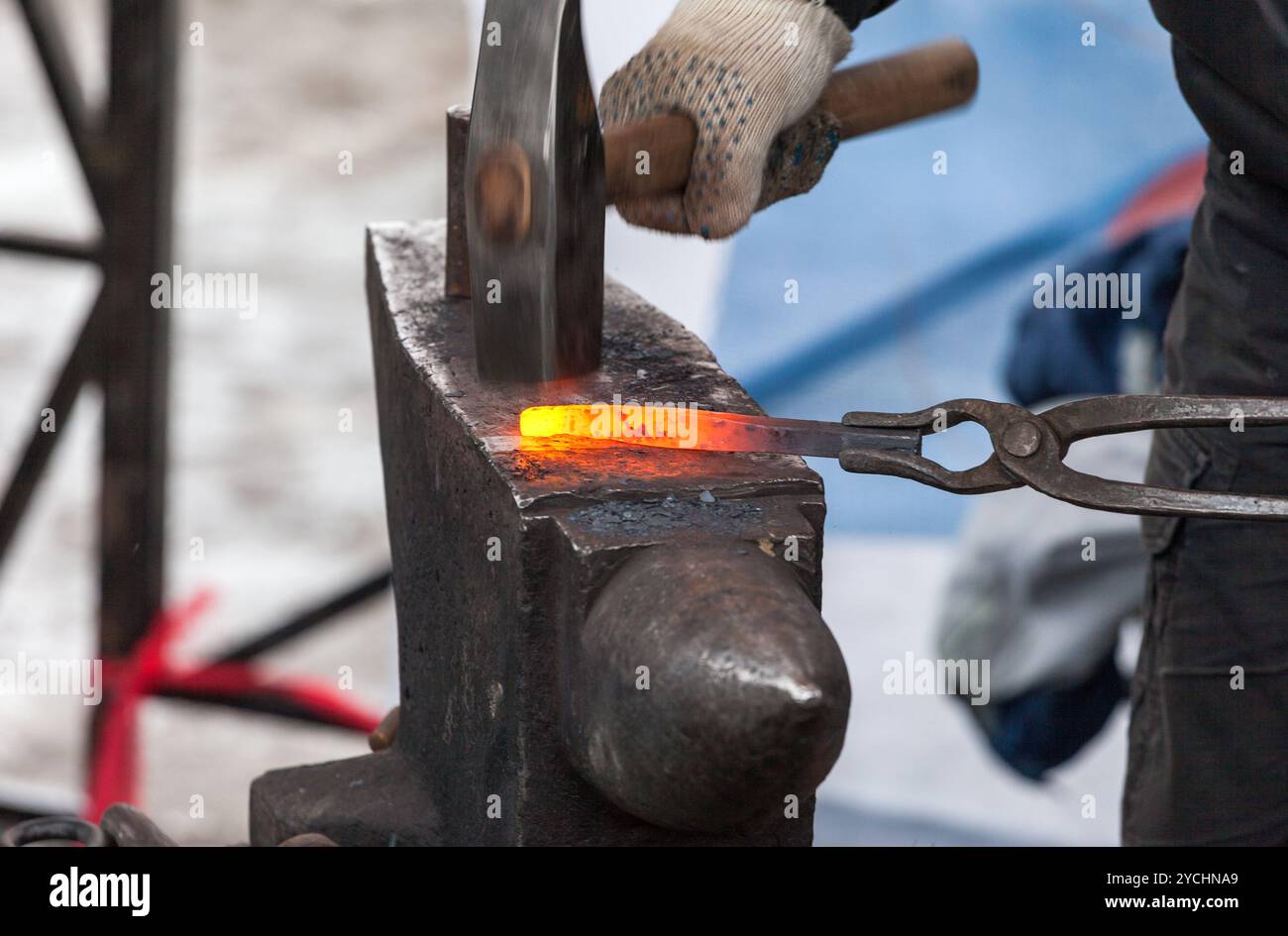 Forge iron hi-res stock photography and images - Alamy
