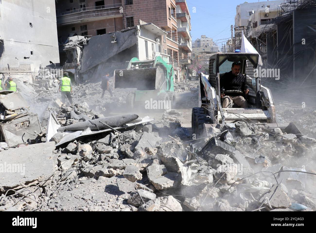 City of tyre beirut hi-res stock photography and images - Alamy