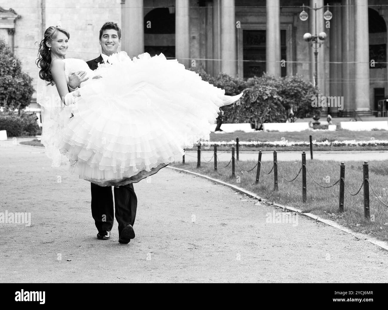 Couple happy husband wife Black and White Stock Photos & Images - Alamy