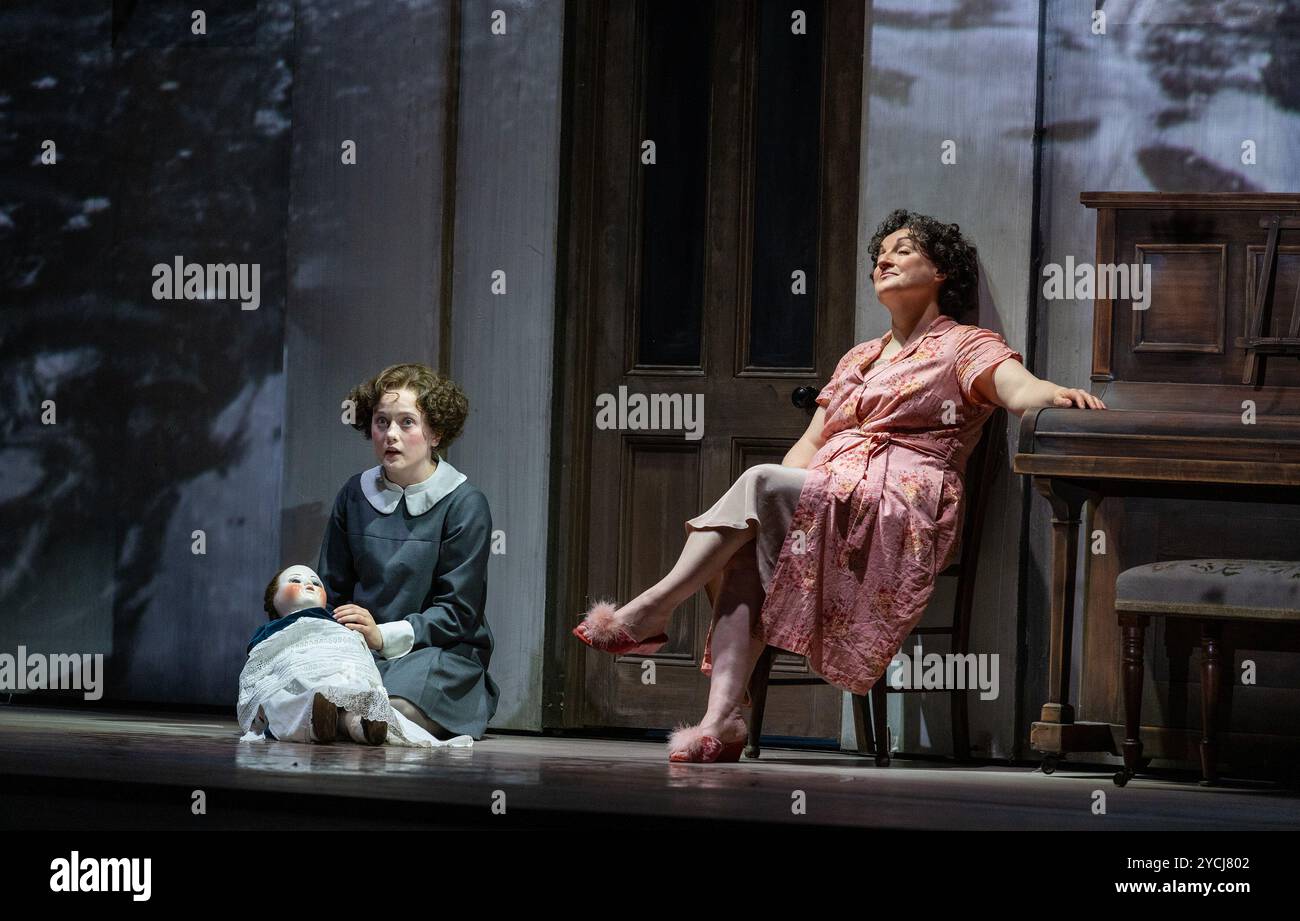 Victoria nekhaenko hi-res stock photography and images - Alamy