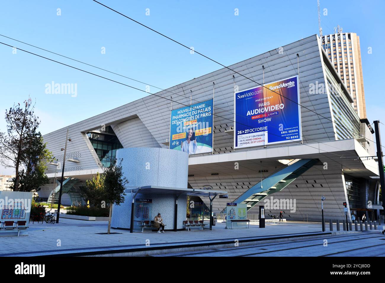 Palais des Congrès - Porte Maillot, Paris - France Stock Photo - Alamy