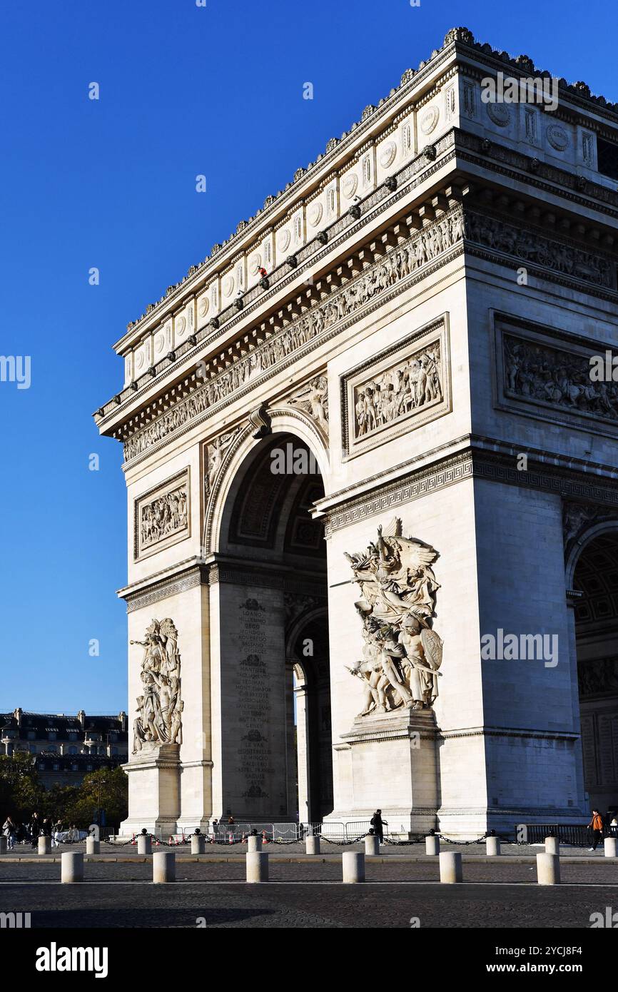 Arc de Triomphe - Place de l'Etoile - Paris - France Stock Photo - Alamy