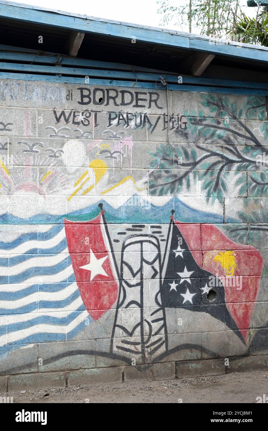 PAPUA NEW GUINEA, Port Moresby, Camp Hohola settlement for refugees ...