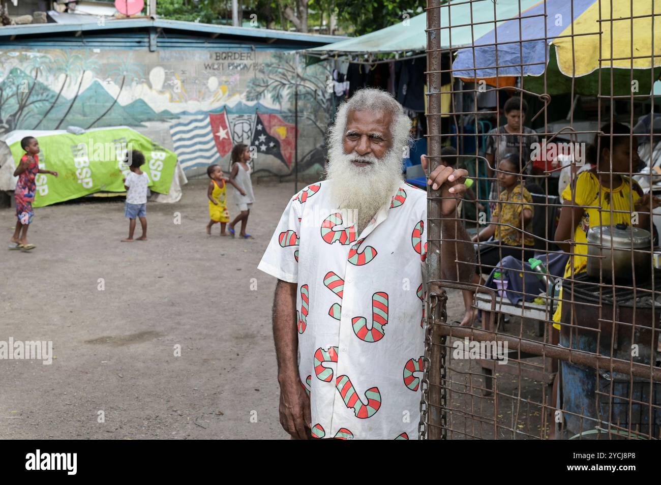 PAPUA NEW GUINEA, Port Moresby, Camp Hohola settlement for refugees ...