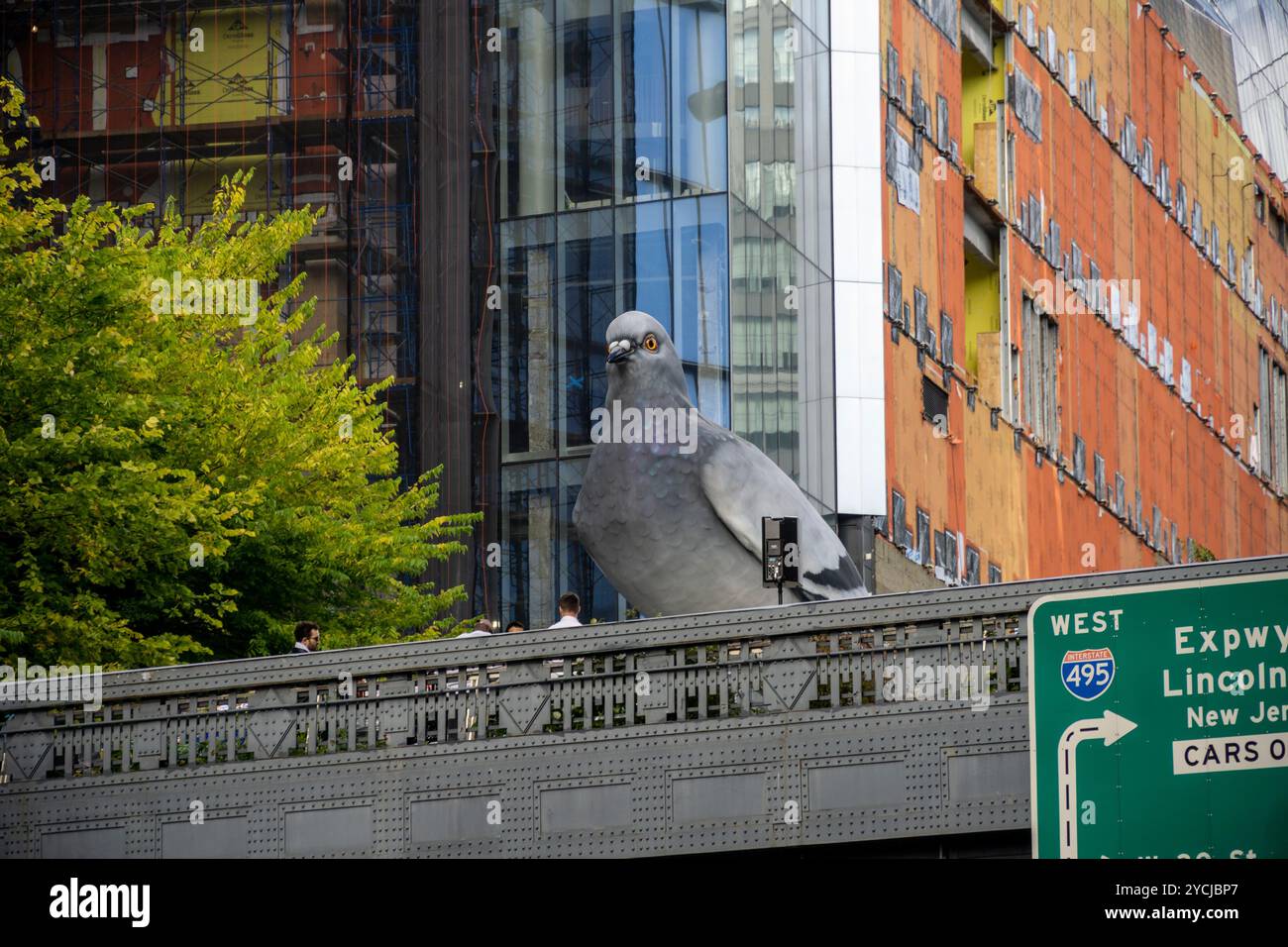 Ivan argote dinosaur hi-res stock photography and images - Alamy