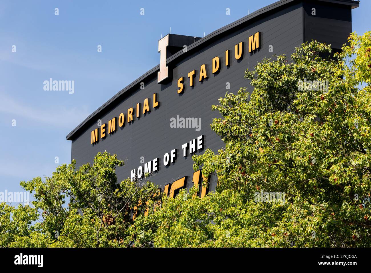 University of Illinois Memorial Stadium is home to the NCAA Fighting ...