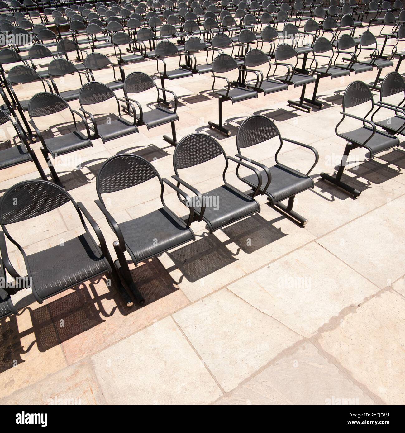 Seat symphonic concert hall hi-res stock photography and images - Alamy