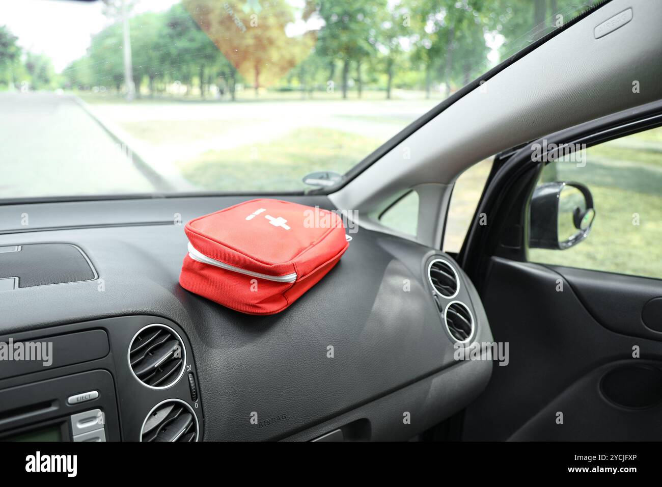 First aid essentials hi-res stock photography and images - Alamy