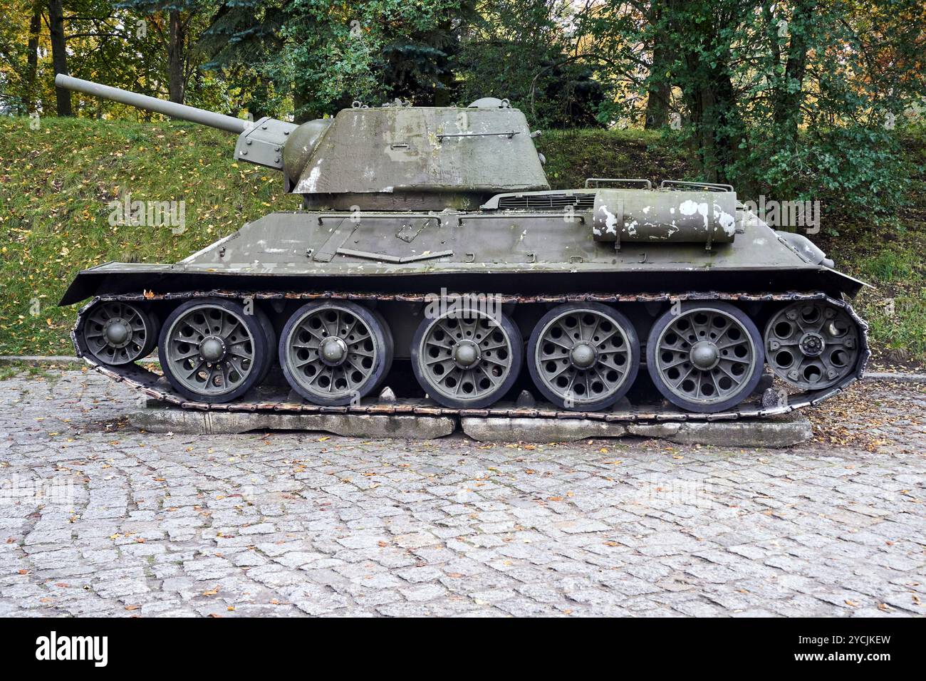 Soviet tanks poland hi-res stock photography and images - Alamy