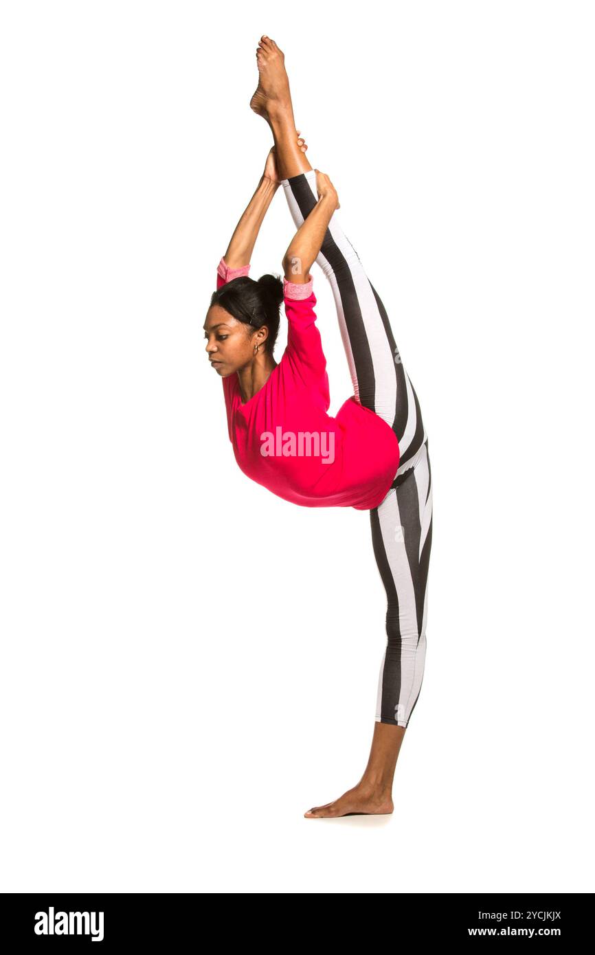 Vertical splits. Latina dancer girl, isolated Stock Photo - Alamy
