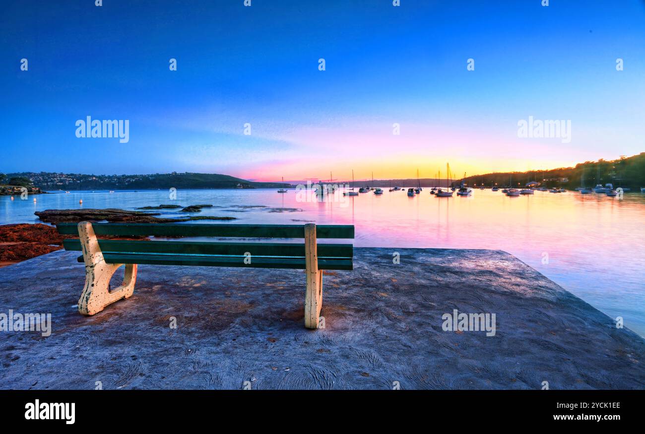 Bench with ocean view hi-res stock photography and images - Alamy